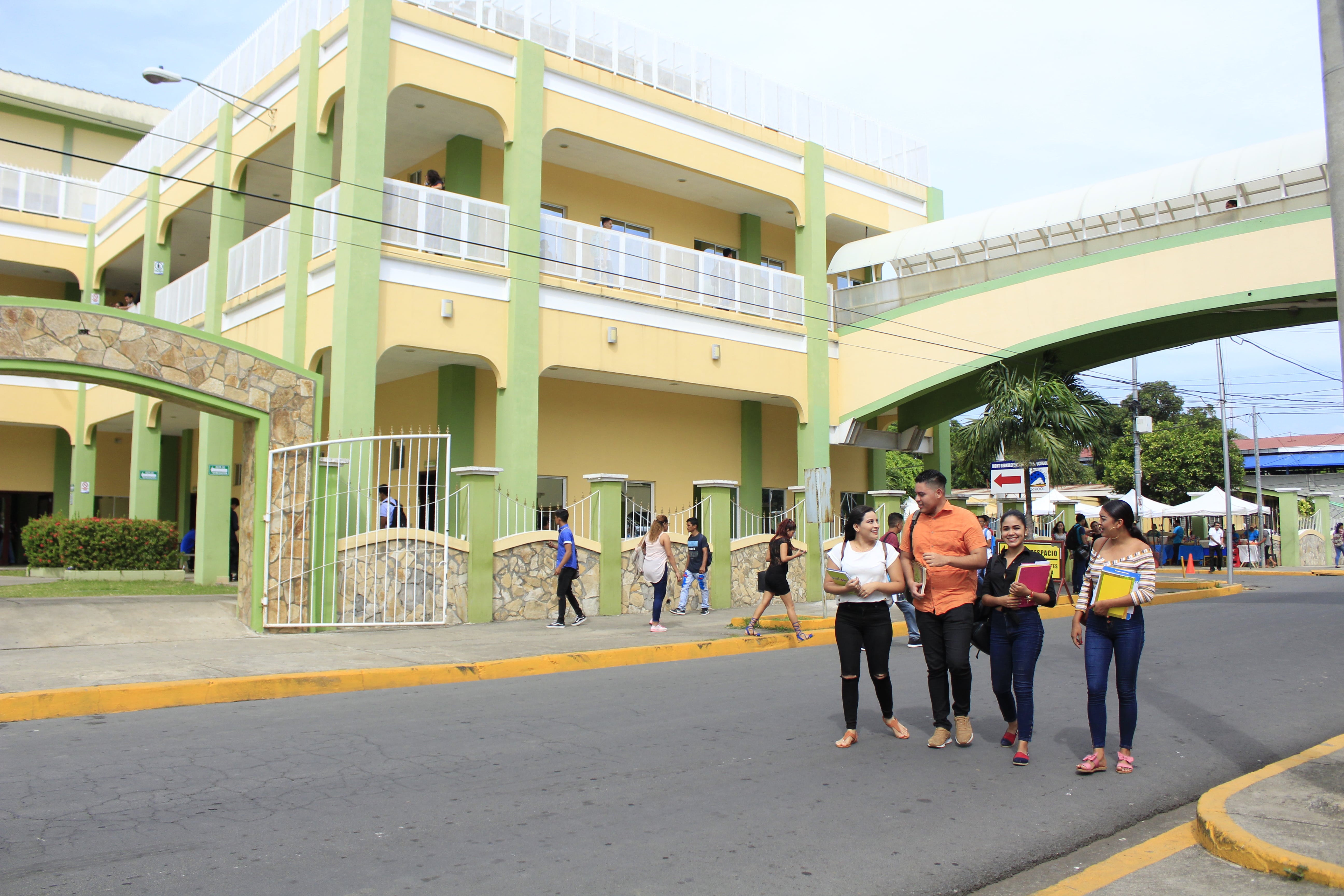 Universidad de Managua - UdeM